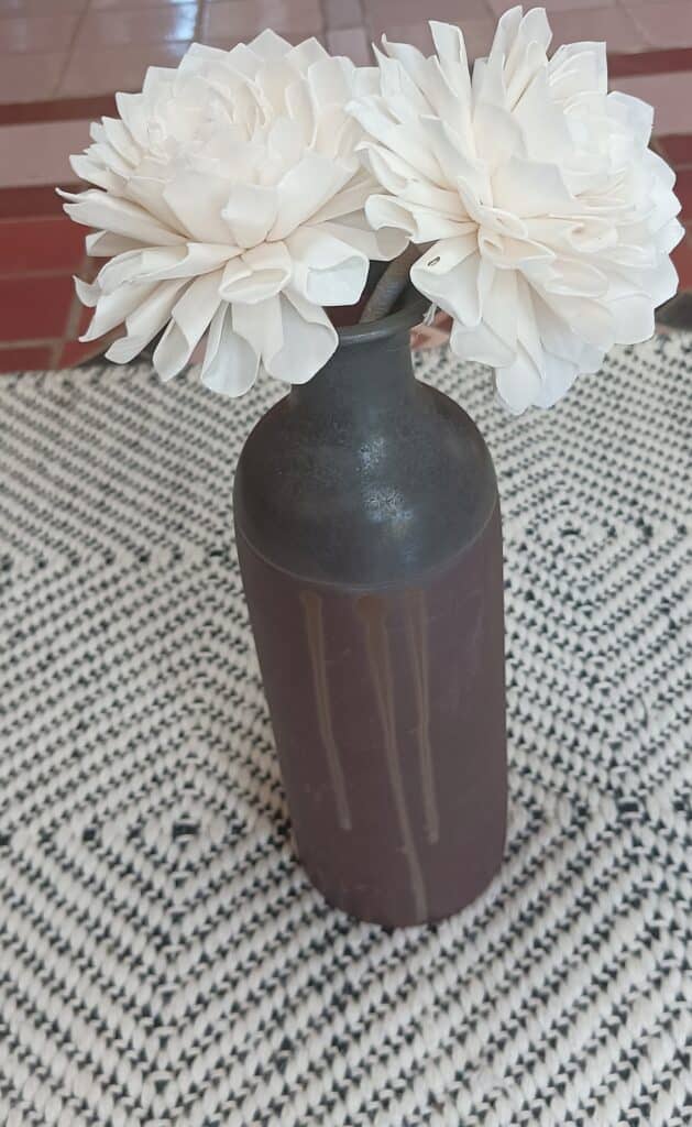 Shola Flowers with Stem – Set of 2 - premium quality Shola wood