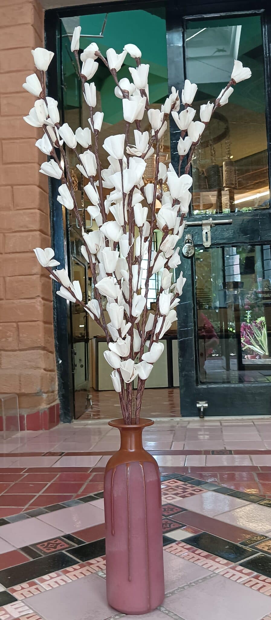 Shola Floral Strands - Handmade with Love for a Serene and Peaceful Space